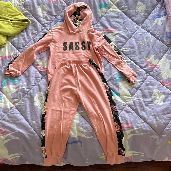 SHEIN | Matching Sets | Shein Track Suit Size 4t | Poshmark